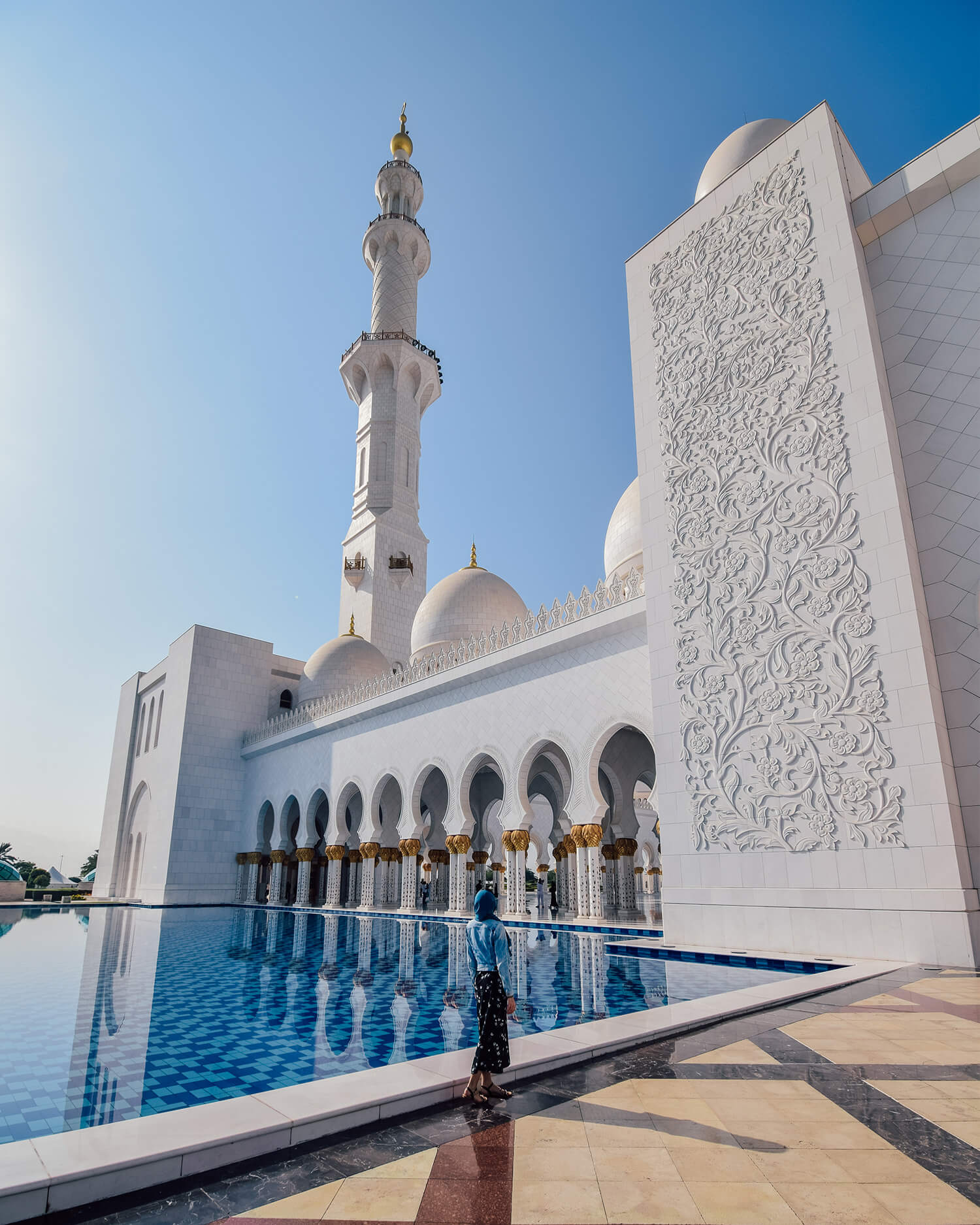 A Perfect Guide to Visiting Sheikh Zayed Grand Mosque - World of Lina